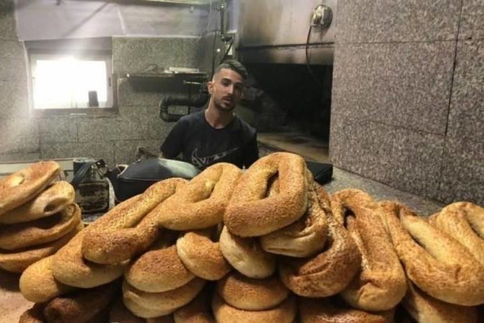 Iconic Bakery in Jerusalem and Inside Al Aqsa Mosque! – Feast in the ...